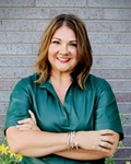 Kami Barron, | Steadfast Realty