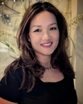 Molly Plude, | United Real Estate Gallery